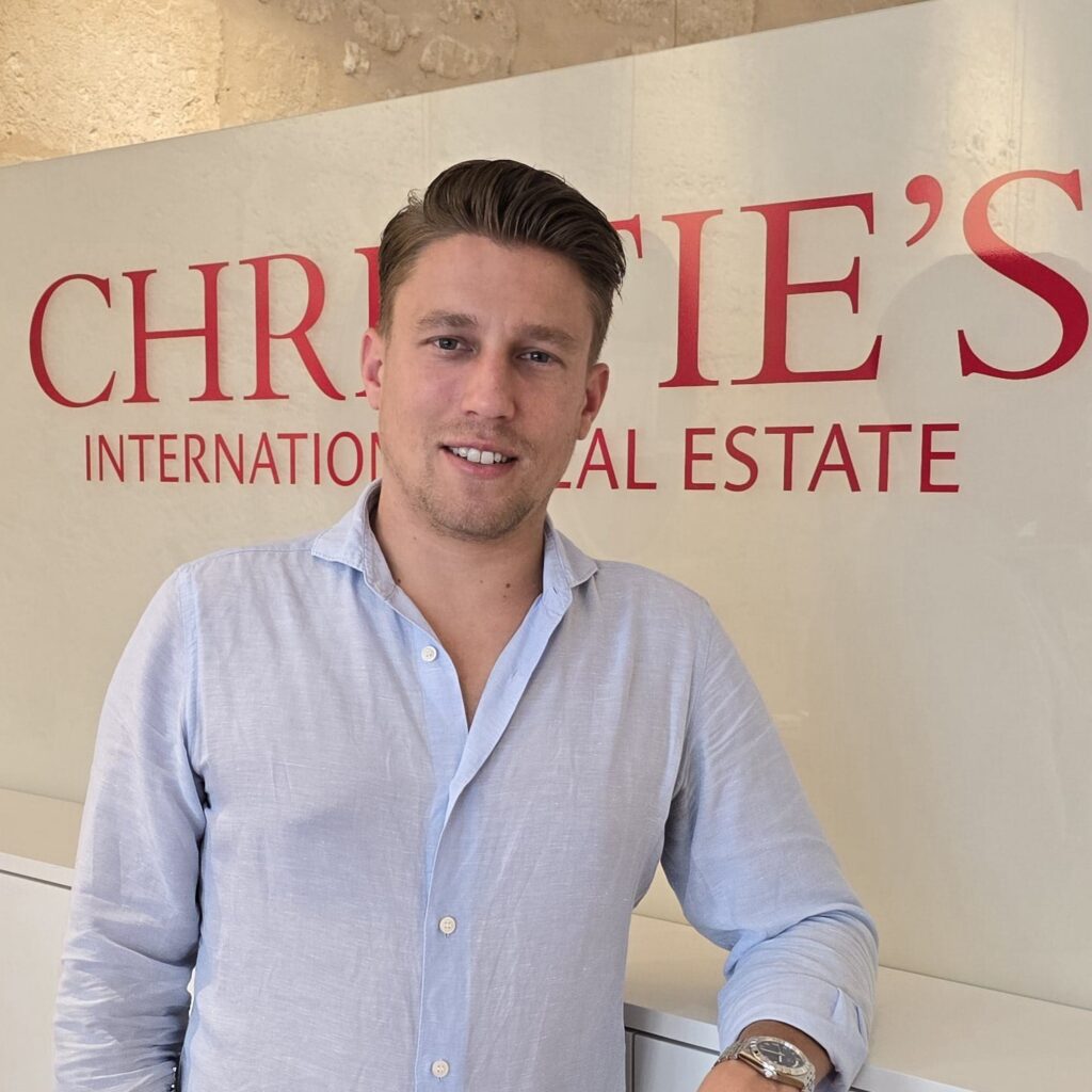 Guillaume FOUCHÉ - Real Estate Agent - Maxwell-Baynes Real Estate