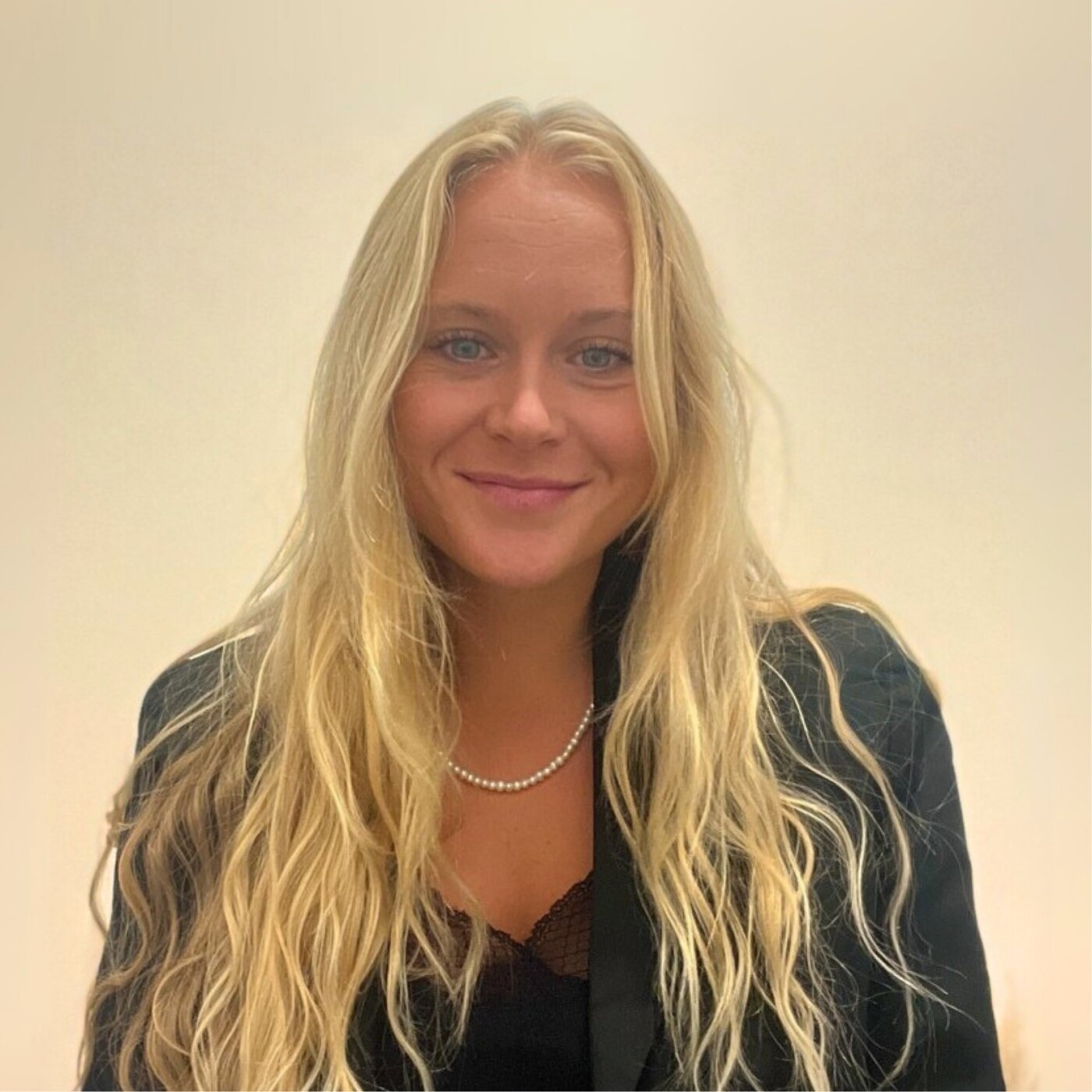 Anna CASSIER - Assistante de Direction de l’Agence du Pyla chez Maxwell ...